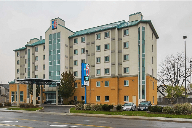 Motel 6 Niagara Falls, Ontario - Niagara Falls Hotels