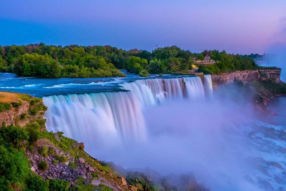 9 Fun Things to Do in Niagara Falls Ontario in Spring